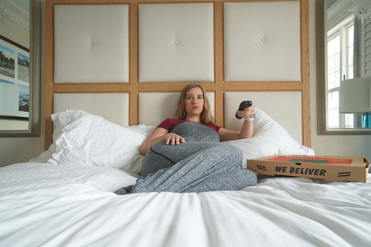 Why Can’t I Sleep? 10 Reasons Why & Ways To Mitigate – Hug Sleep Inc.